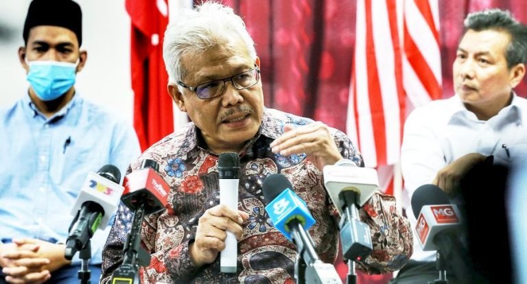 Hamzah: Dr M Told Me to Find a Way for Bersatu to Quit PH, Erode ...