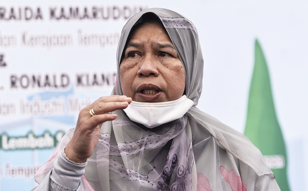 Zuraida Claims Direct Award Contracts Approved Without Her Knowledge ...